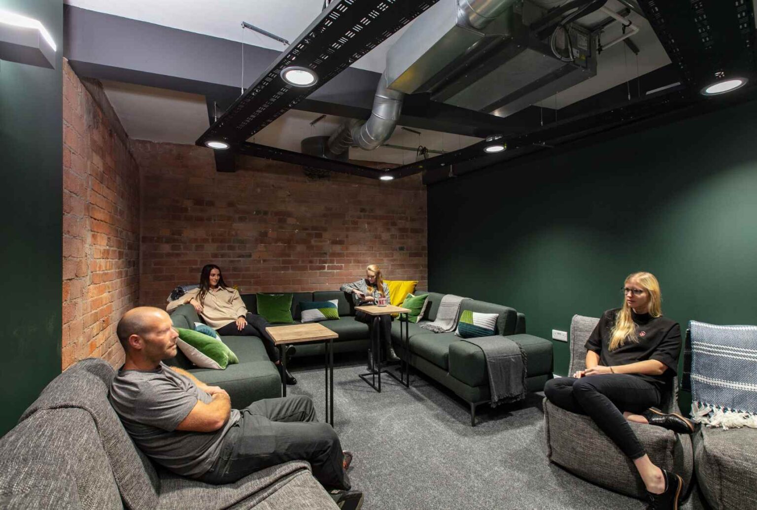 How to incorporate neurodiversity in workplace & office design