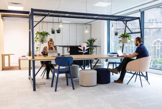 How your office can realise the benefits of hot desking